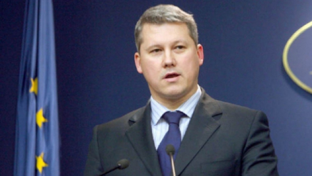 Fost șef al Comisiei SRI: Ministrul Predoiu să fie demis pentru ...